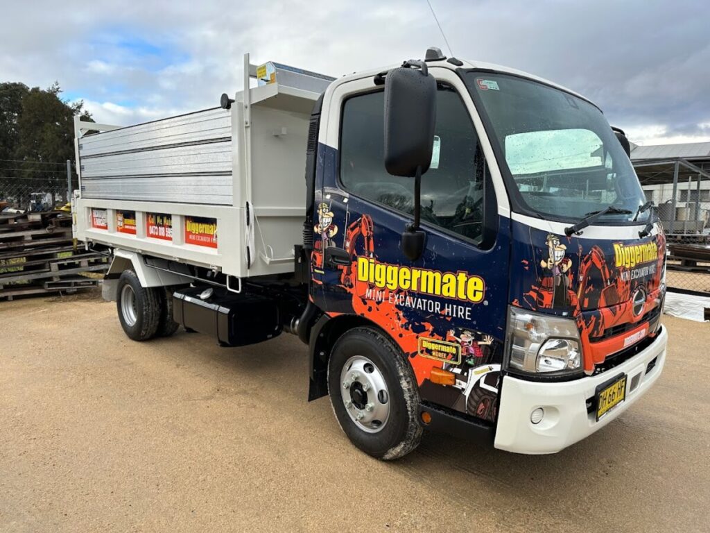 3 Ton Tipper For Hire - Dry Hire Equipment